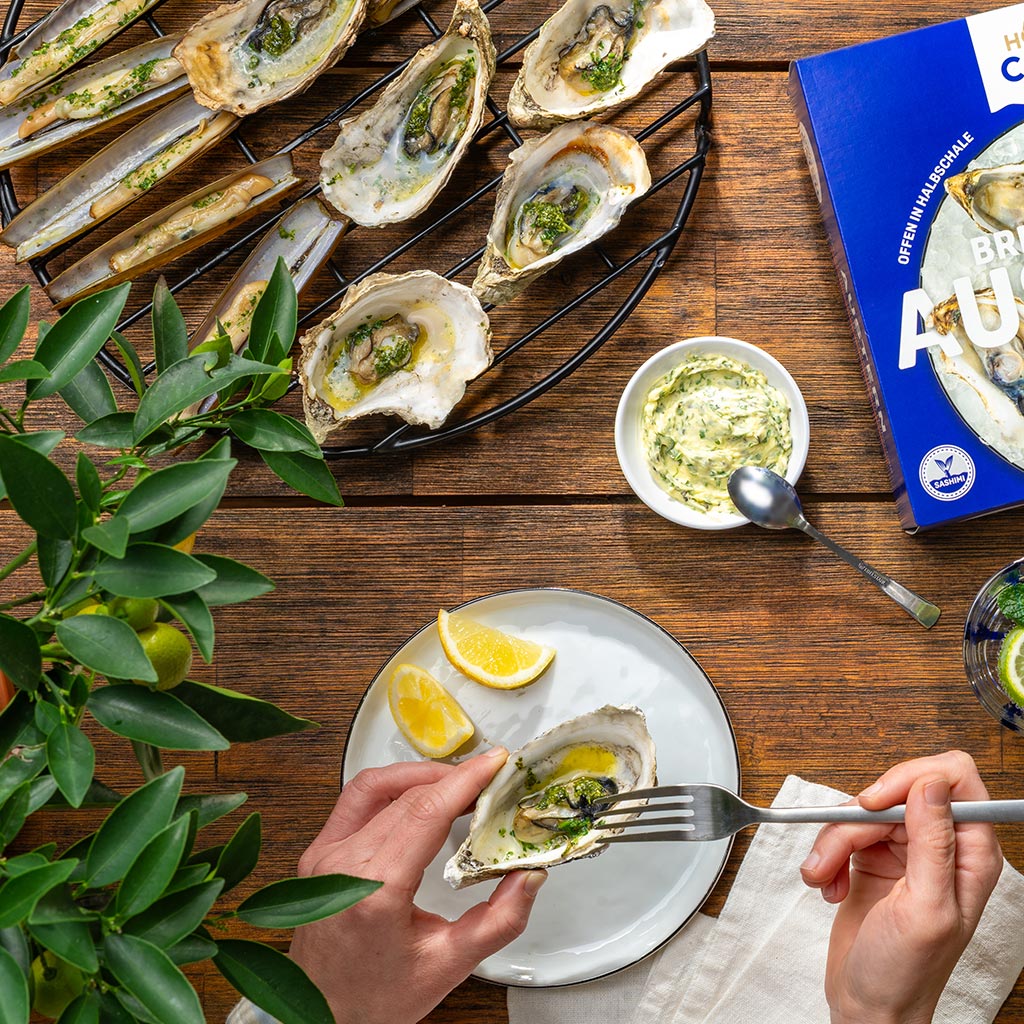 Grilled Oysters & Razor Clam Recipe | HONEST CATCH