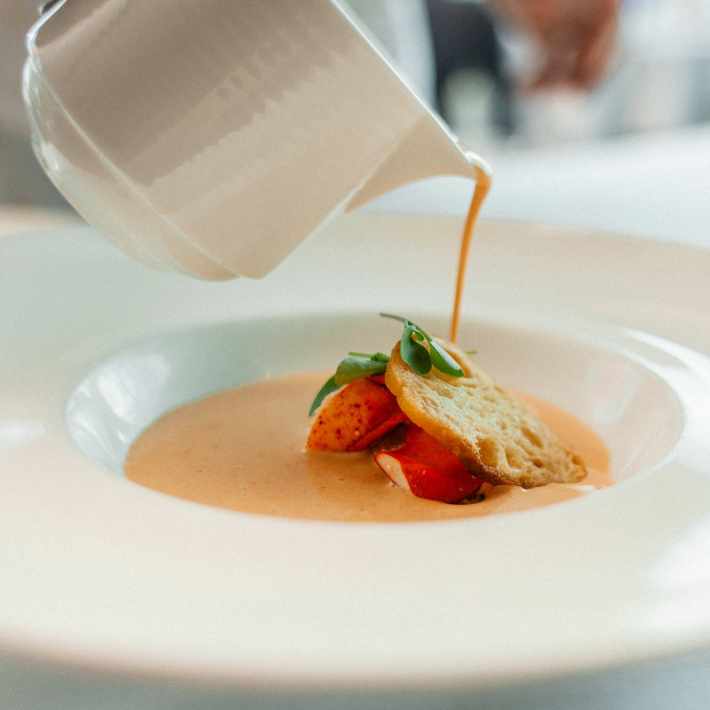 Hummer Bisque mit kanadischem Hummer Rezept | HONEST CATCH